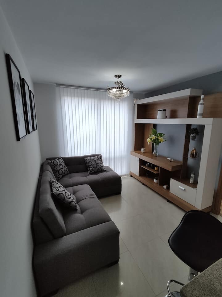 Apartamento Amoblado En Zona Exclusiva De Pinares - Pereira