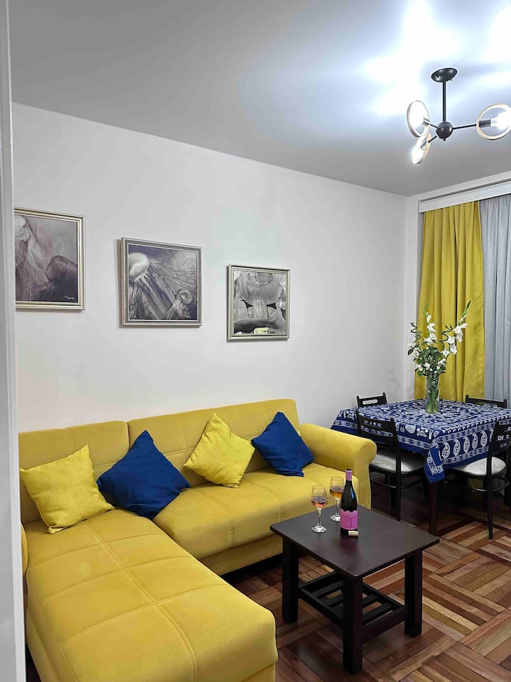 Modern Seaside Apartment - Batumi