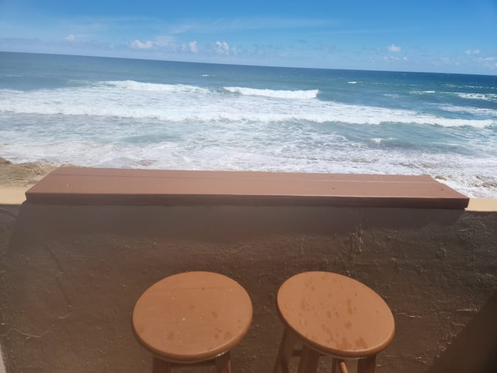 Ocean Front Dorado- Kikita Beach Apartment - Dorado