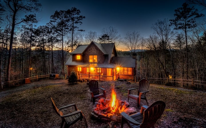 $119 Mar-may! Mnt View/river, Sleeps 10, Hot Tub - Georgia, GA