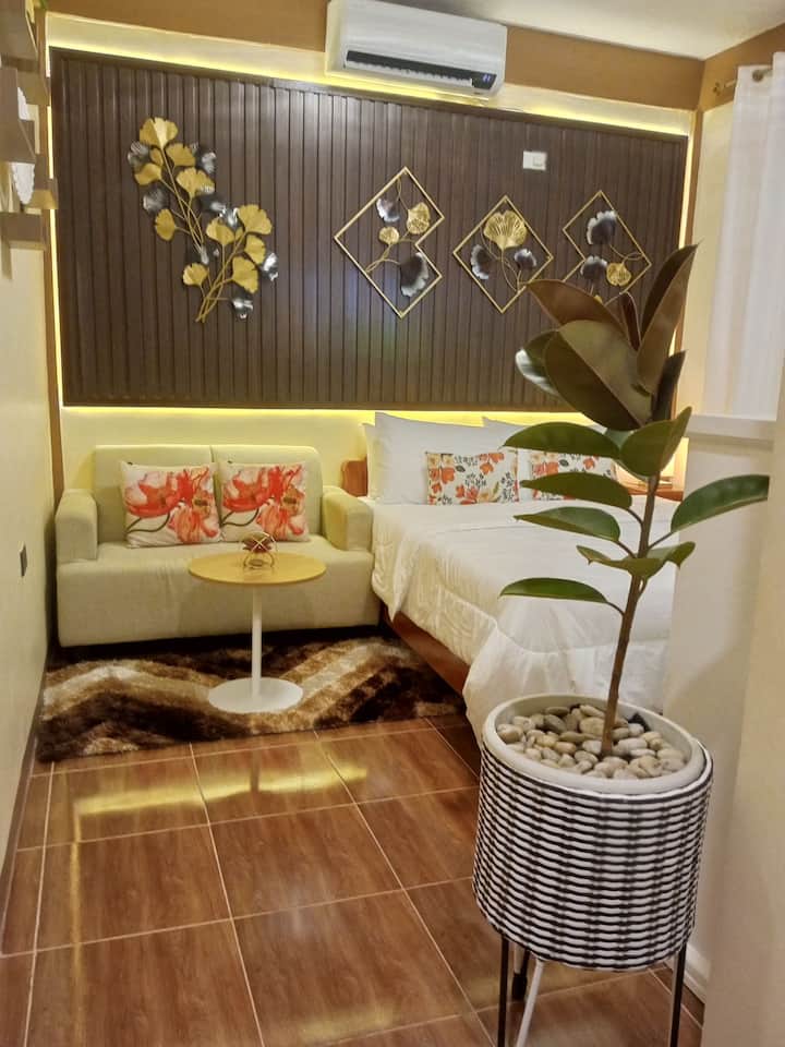 Garden Oasis Modern Suite - Camiguin