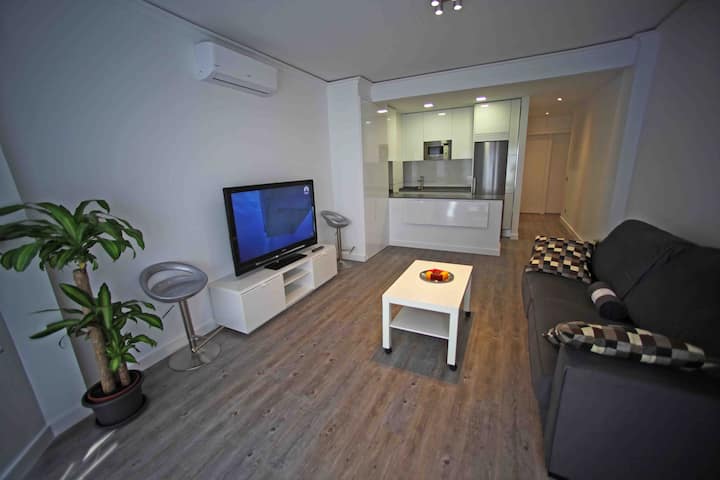 Estudio A Estrenar, Calle Conde Duque, Madrid - Madrid