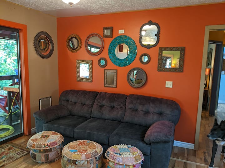 Tropical Creekside 3 Br Bungalow  Home Sleeps 6-7 - Becker Vineyard, Roseburg