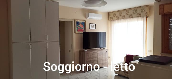 Marina 2: Grazioso Bivano Con Posto Auto - Cagliari