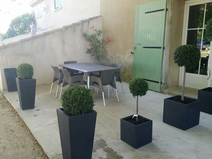 Gîte Authentique à La Campagne - Pernes-les-Fontaines
