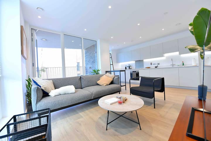 Charming & Cozy Home In Hackney - London