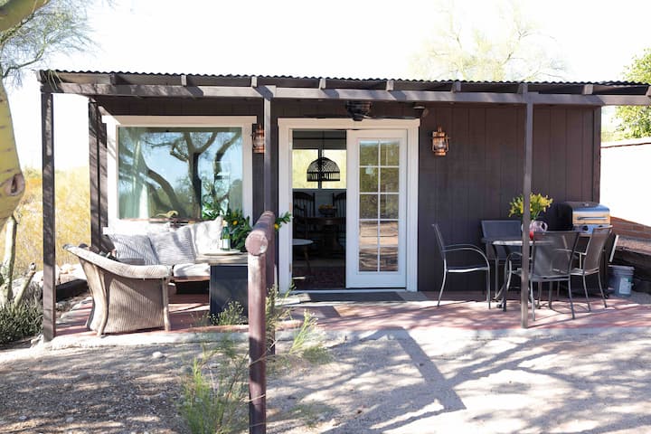 Little House In The Desert - Tucson, AZ