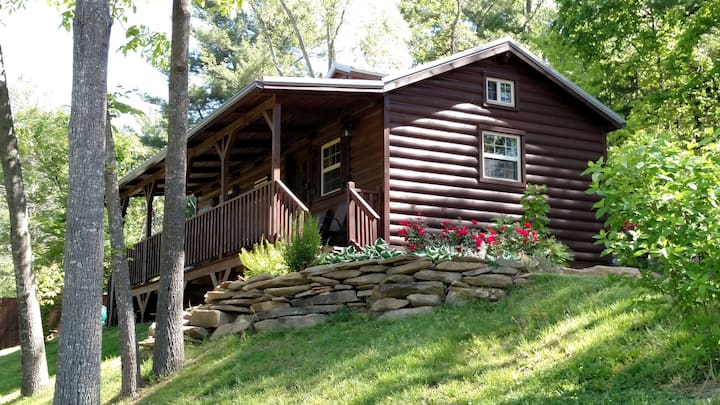 3 Mile Cabin, 3 Miles To Downtown, Hot Tub, Views - Asheville, NC