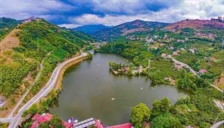 Göl Manzaralı Daire-sera Gölü - Akçaabat