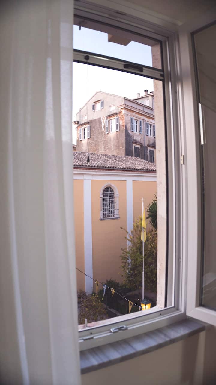 Manis House - Corfou