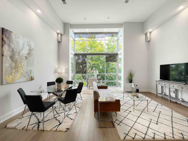 Logan Circle Modern Loft Living With Rooftop Deck - Arlington, VA