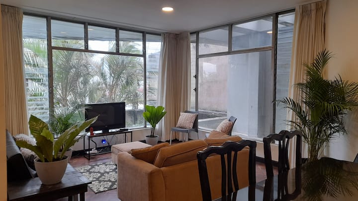 Lindo Espacioso 2habitaciones + Parqueo Ubicación - Ciudad de Guatemala