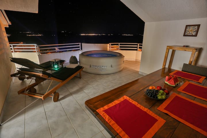 Villa Rako Apartment 3 With Amazing Seaview - Omiš
