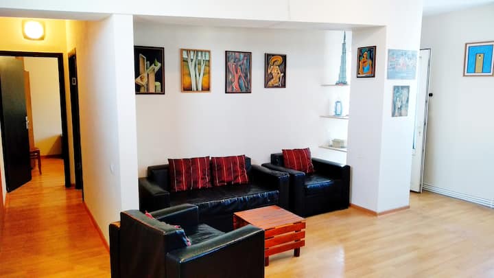 Tm Art Home - Live In Your World , Rest In Mine - Tbilisi