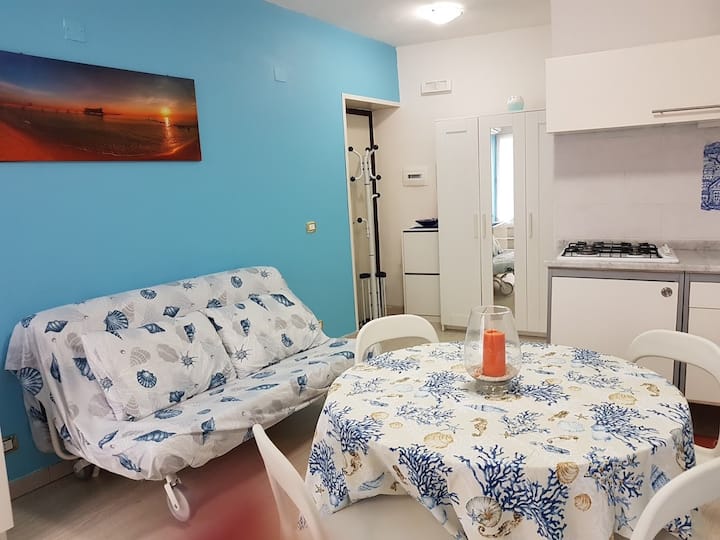 Elegant Medieval Gaeta Apartment - Gaeta
