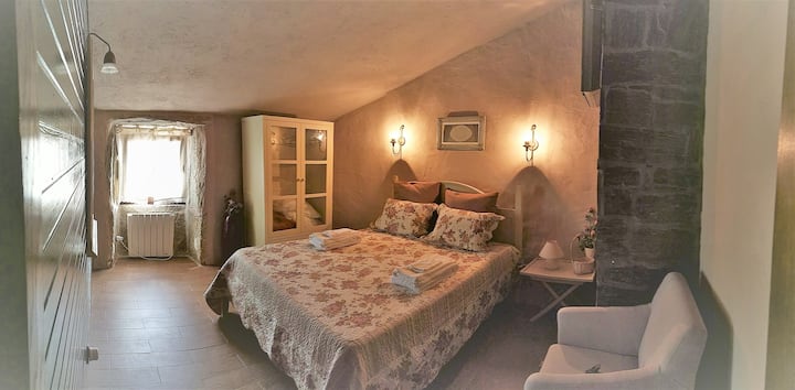 Casasdexisto | Cozy Stone Country House - Mogadouro