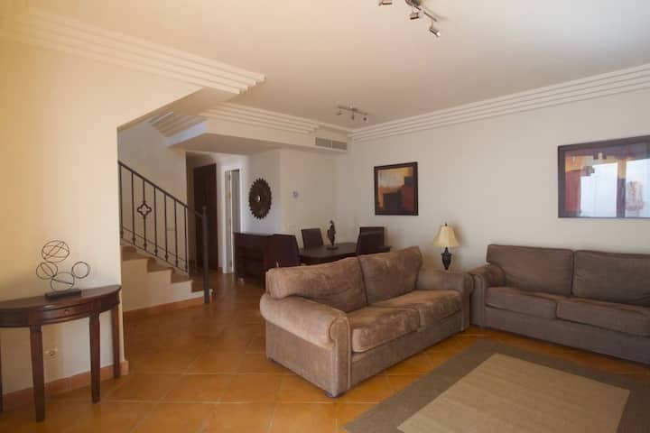 Casares Home -Private Bathroom - Casares