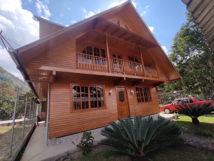 Leticia Hassinger House - Oxapampa