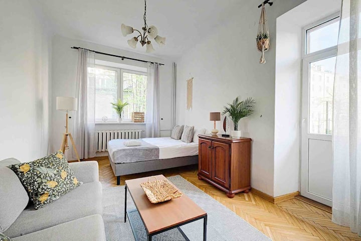 *Super Quiet Private Apartment Next To University* - Warsaw