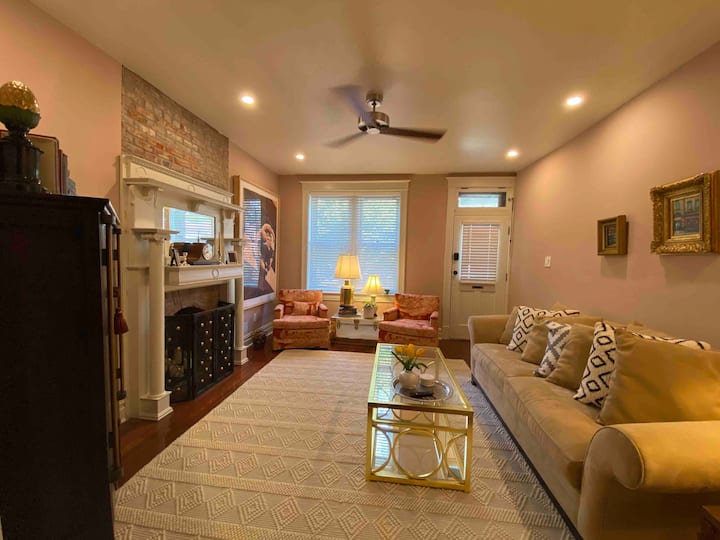 Garden Terrace Apartment - Washington University, St. Louis