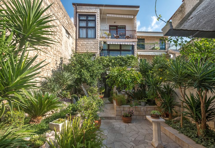 Nikola Apartman - Makarska