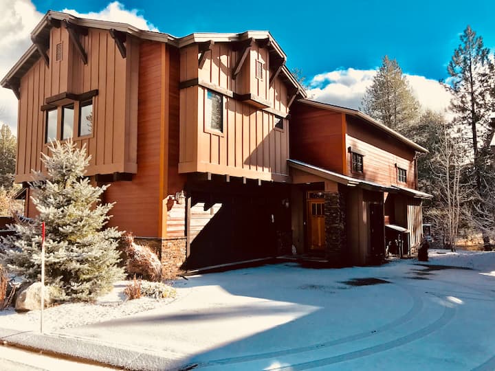 Perfect Sierra Retreat! Book Your Winter Stay! - Truckee, CA