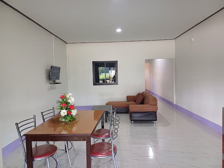 Beautiful Beach,2bed+small Kitchen + Swimming Pool - Koh Lanta