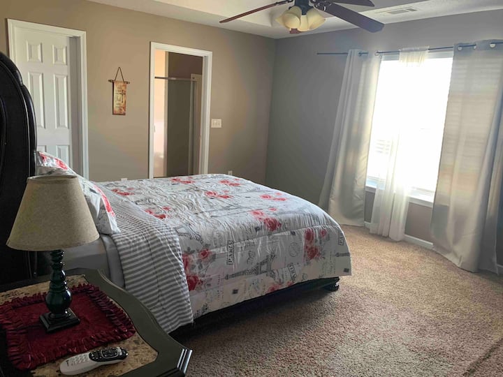 One Master Bedroom - Villa Rica, GA