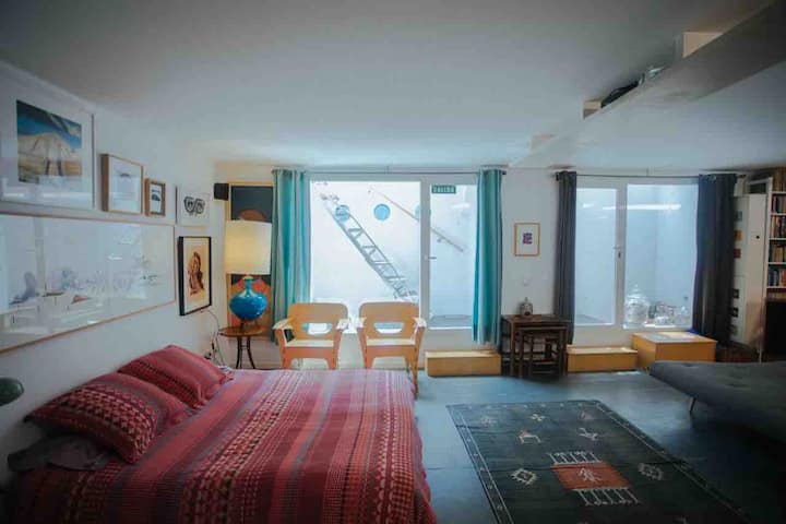 Spacious And Relaxed Chillout In Madrid Centro. - Madrid