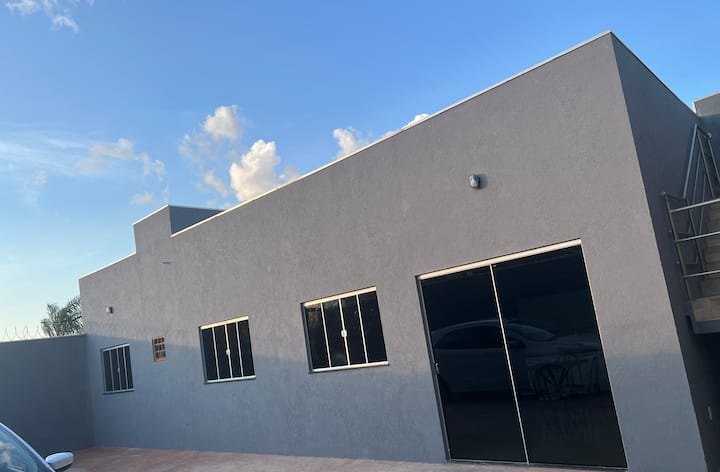Casa  Confortável 5 Hospedes - Campo Grande
