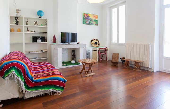 Appartement + Balcon Côté Jardin - Marsella, Francia