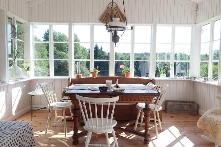 Vackert Sommarhus I Underbar Natur - Vingåker