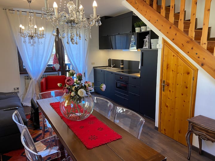 Tablà: Confort Ed Eleganza A 100 Mt Dagli Impianti - Aprica