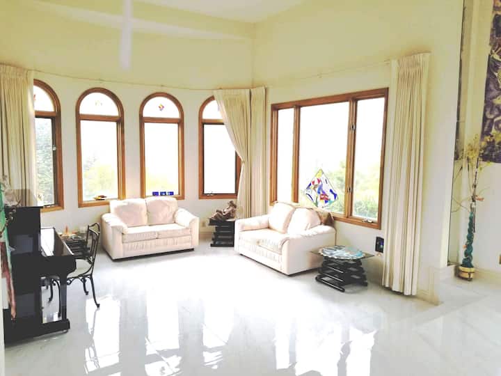 Large Estate. Nature. Luxury. Views. Art Sanctuary - Redwood City, CA