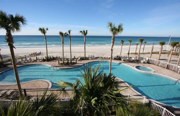 3bed/3bath Sandy Feet Retreat Condo - Panama City Beach, FL