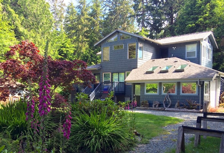 Nalu House - Ground Swell - Tofino
