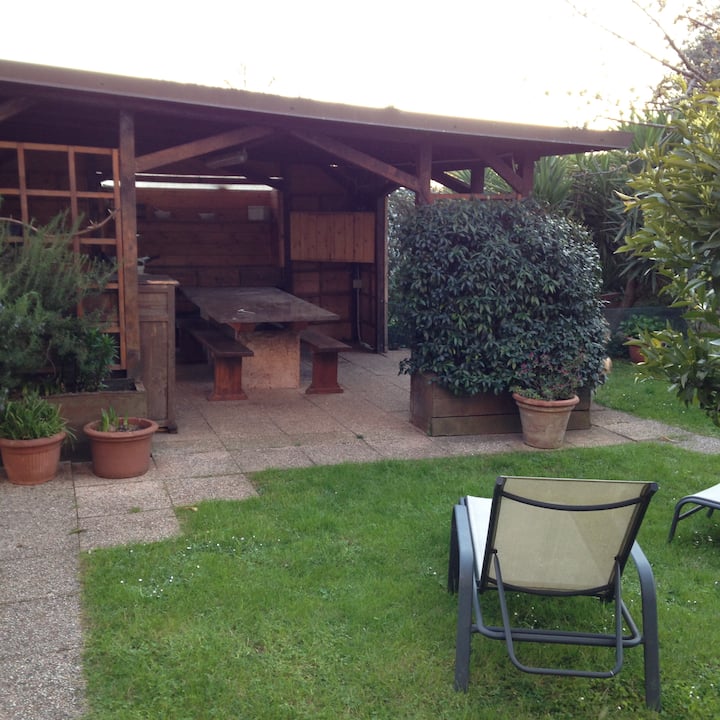 Appartamento Con Grande Giardino - Marina di Massa