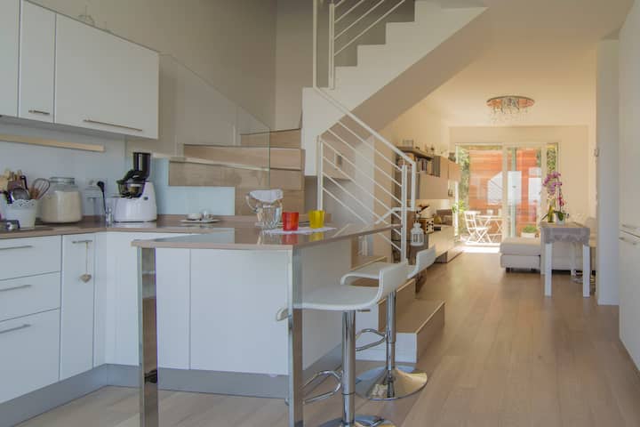 Un Luogo Essenzialmente Raffinato. - Ancona