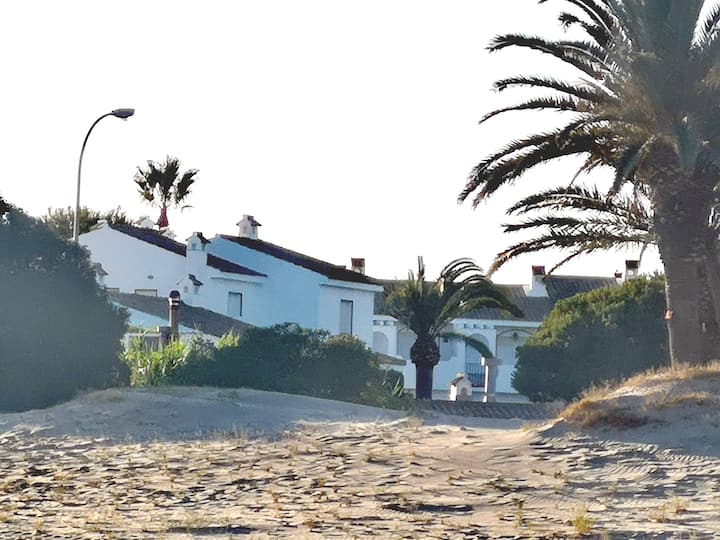 Spacious. Front Line. Renovated. 2 Bedrooms - Ayamonte