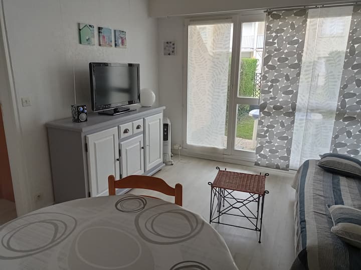 F2 En Rez De Jardin - Houlgate