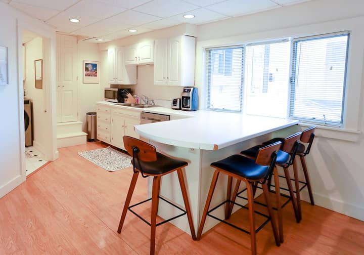 Downtown Private One Bedroom Apartment. - Freeport, ME