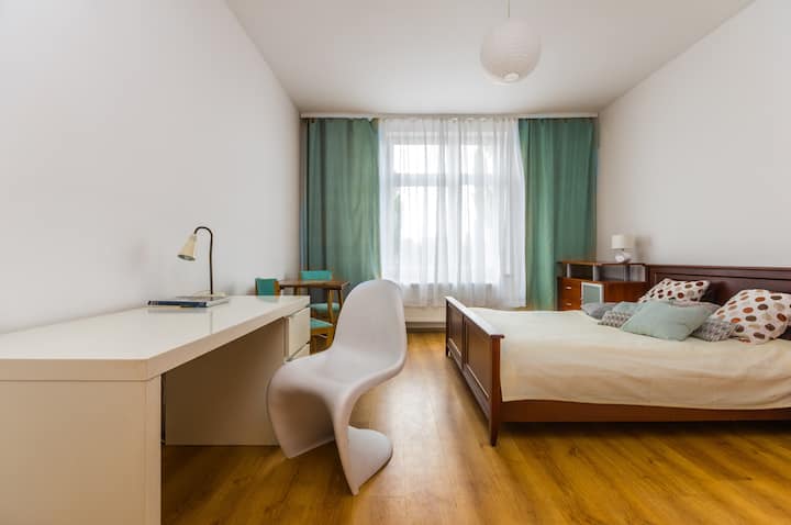 Huge Place! 3 Great Rooms, Central And Convinient - 우쯔