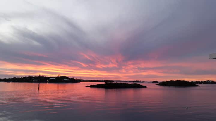 Seasong By The Sea - Greenbank-twizycharger - Bermuda