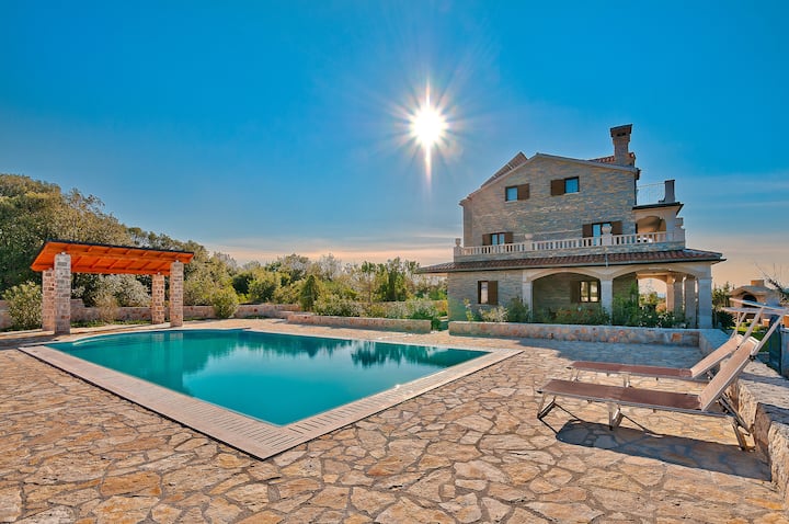 Sound Of Silence Villa 1 - Maslinica