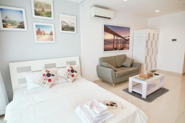 Jolie Home🏡pool❤️gym🌟full Equiped ❤️Near Airport💫 - Ho Chi Minh