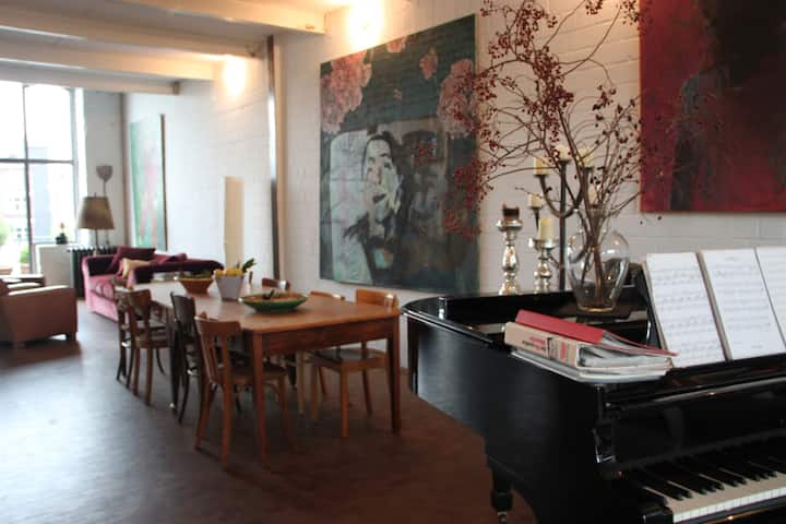Private Room In Converted Factory - Düsseldorf - Düsseldorf
