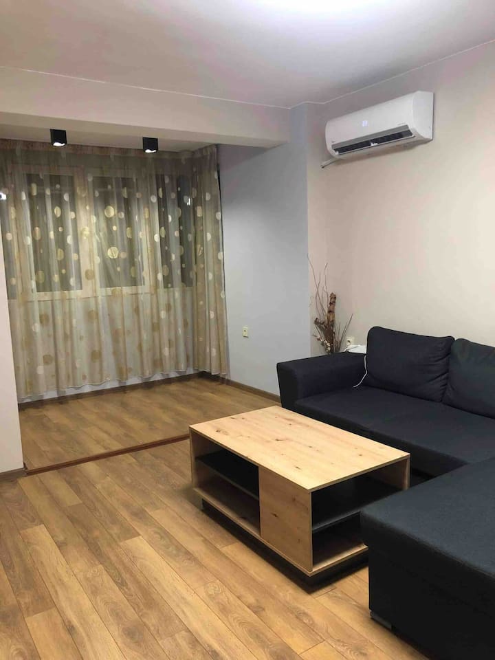 A Great Apartment Whith Free Parking , Tv , Wi-fi - Burgas