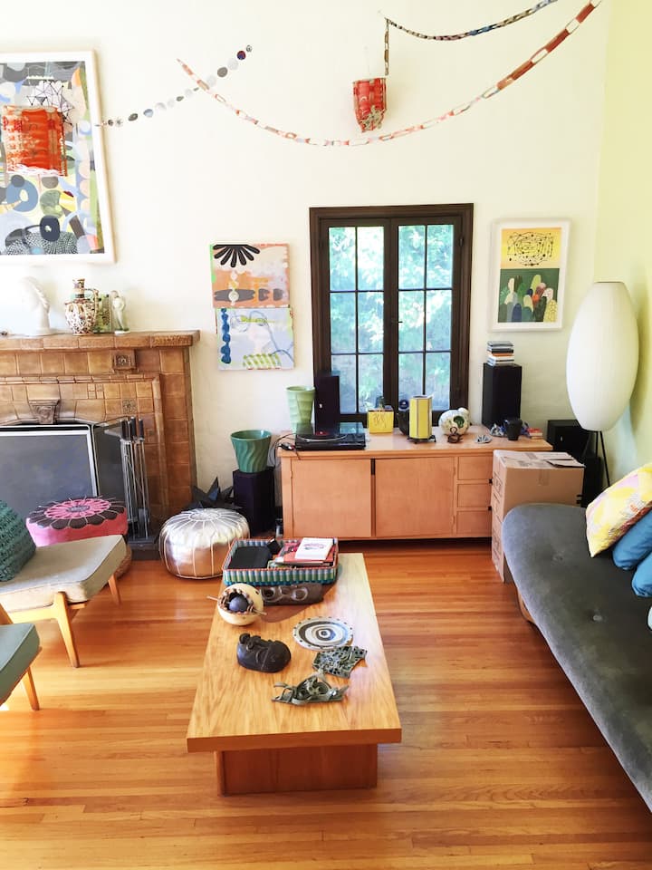 Beautiful Artist's Home / Los Feliz - Los Angeles, CA