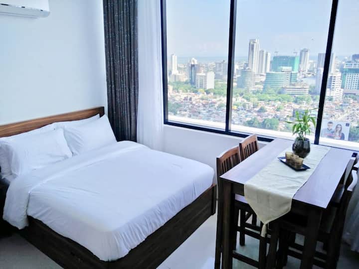 Family Hub @ Avenir 22nd Near It Park & Ayala - Cebu City