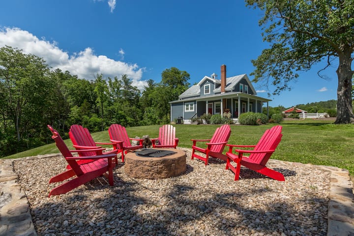 Historic Slate Hill School House, Fort Valley, Va - Strasburg, VA